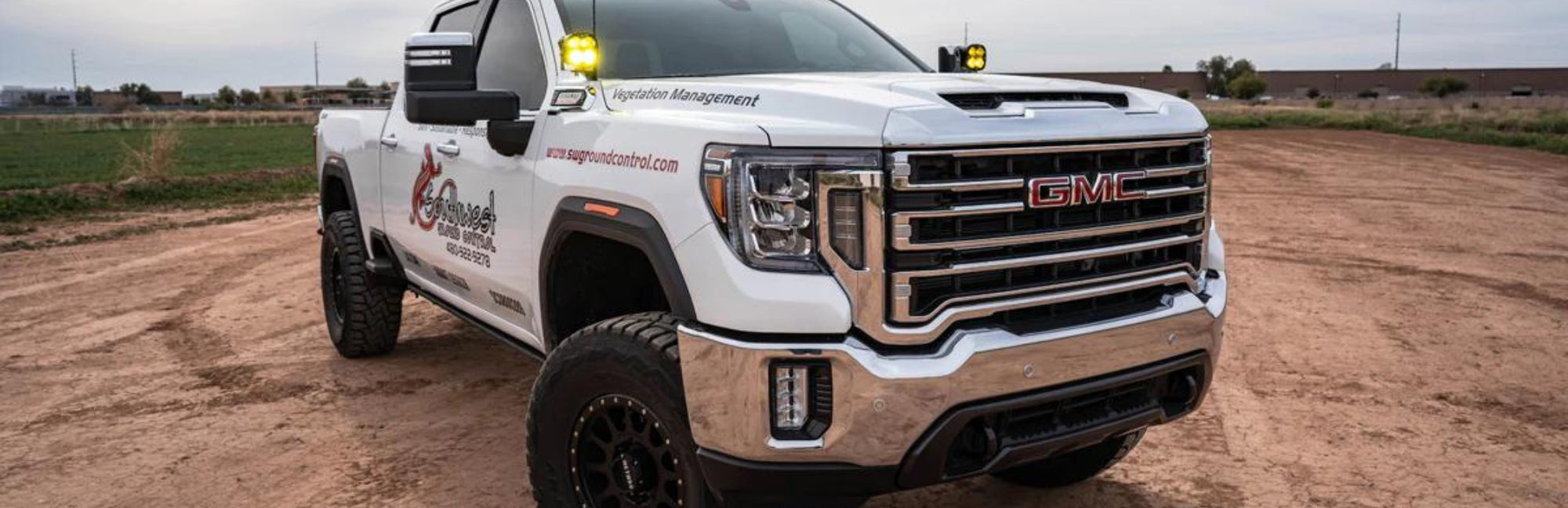 Elevate Your Sierra 2500 with Custom Builds | Lift Kits, Lights & More
