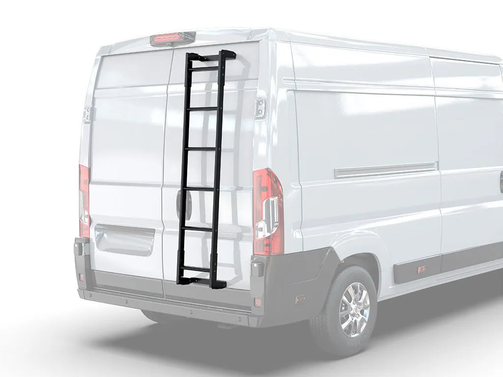 Front Runner Universal Vehicle Ladder / Medium
