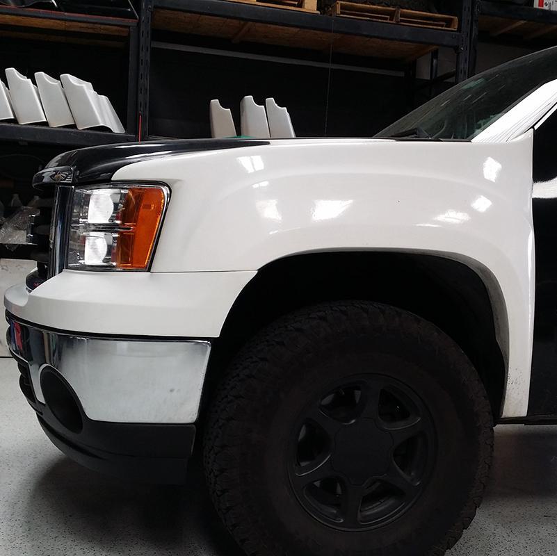 Fiberwerx - '07-13 GMC Sierra Fenders