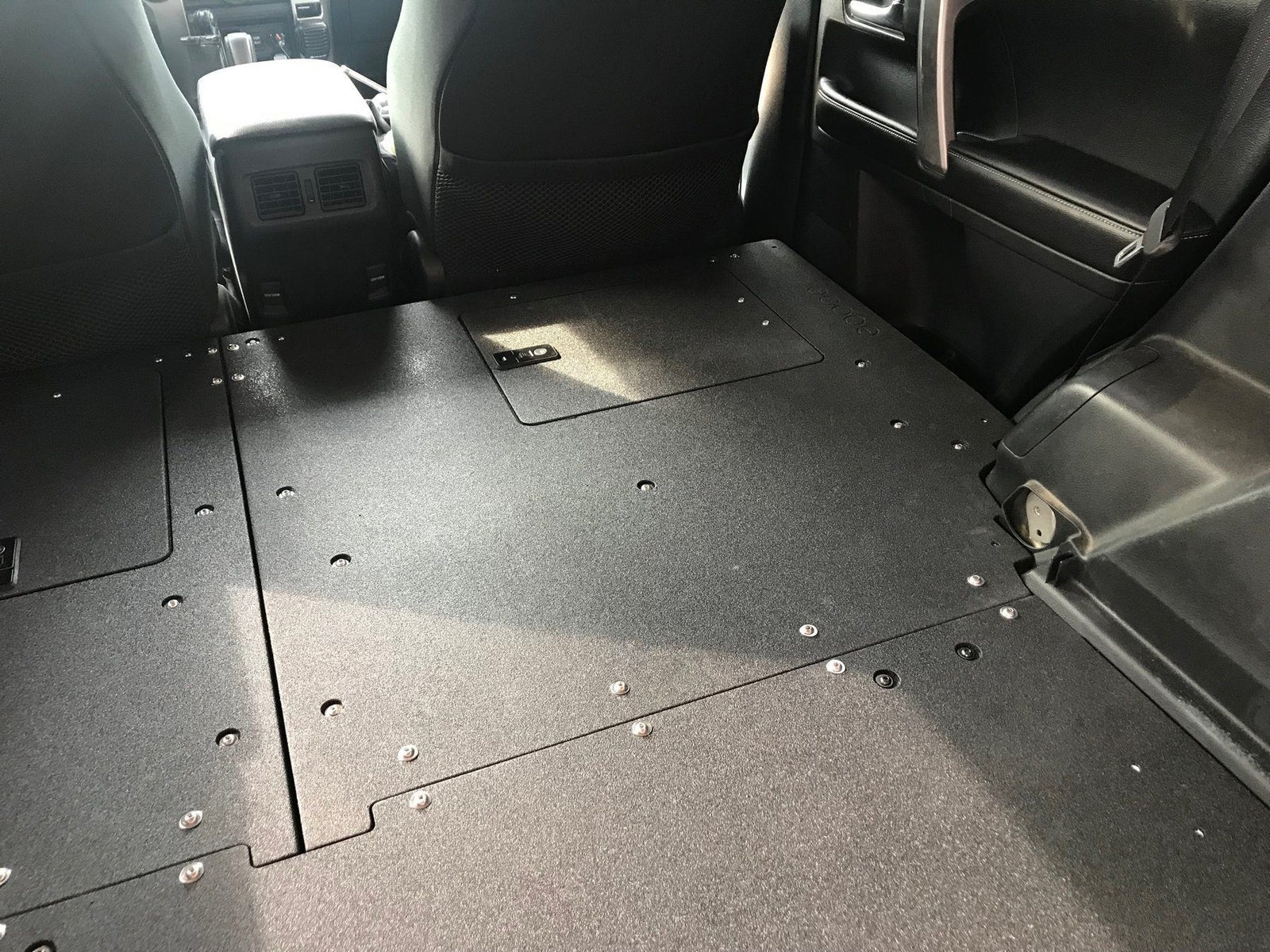 '10-23 (5th Gen) Toyota 4Runner Low Profile Plate Based Sleeping Platf