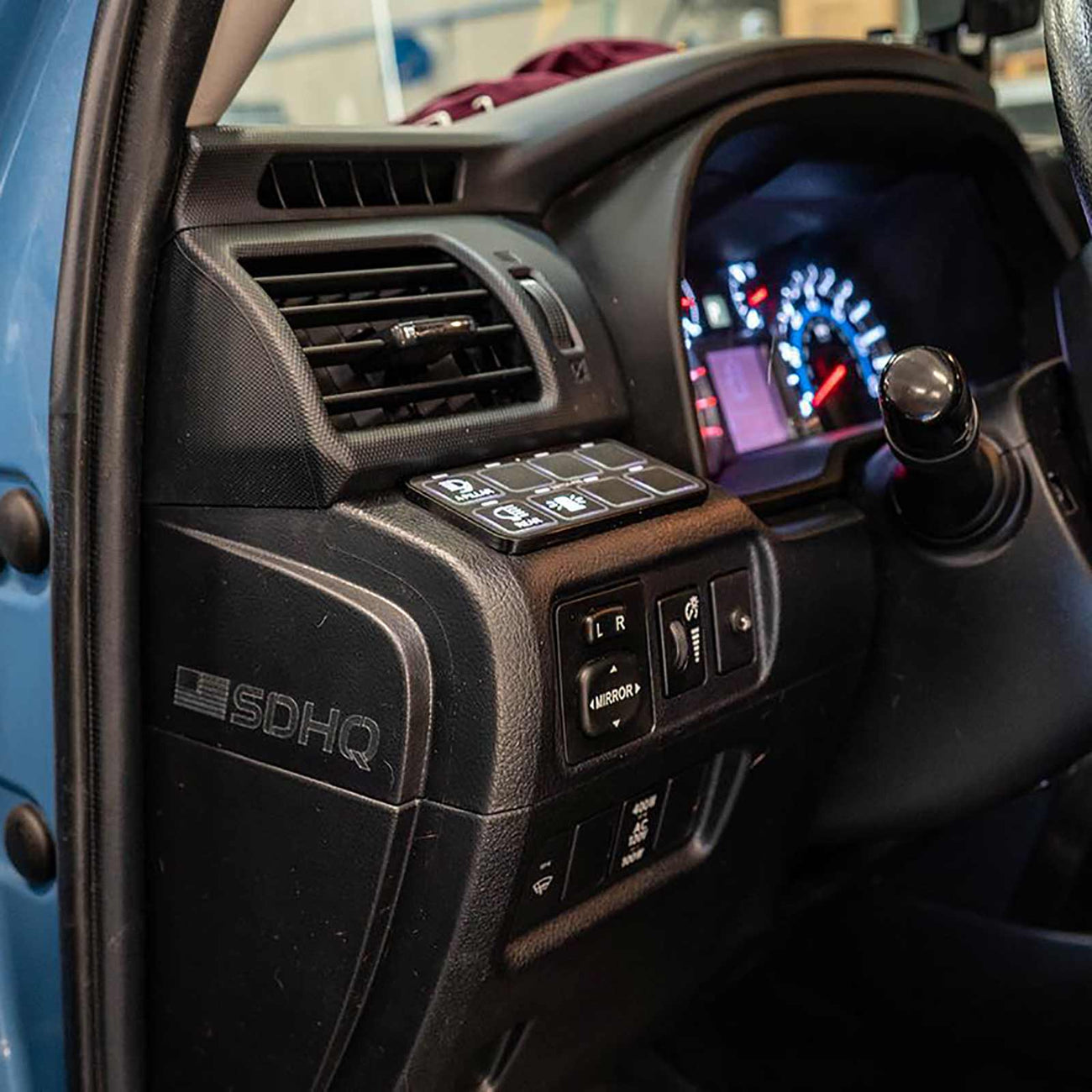 '10-24 Toyota 4Runner SDHQ Built Switch-Pros SP-9100 Keypad Mount