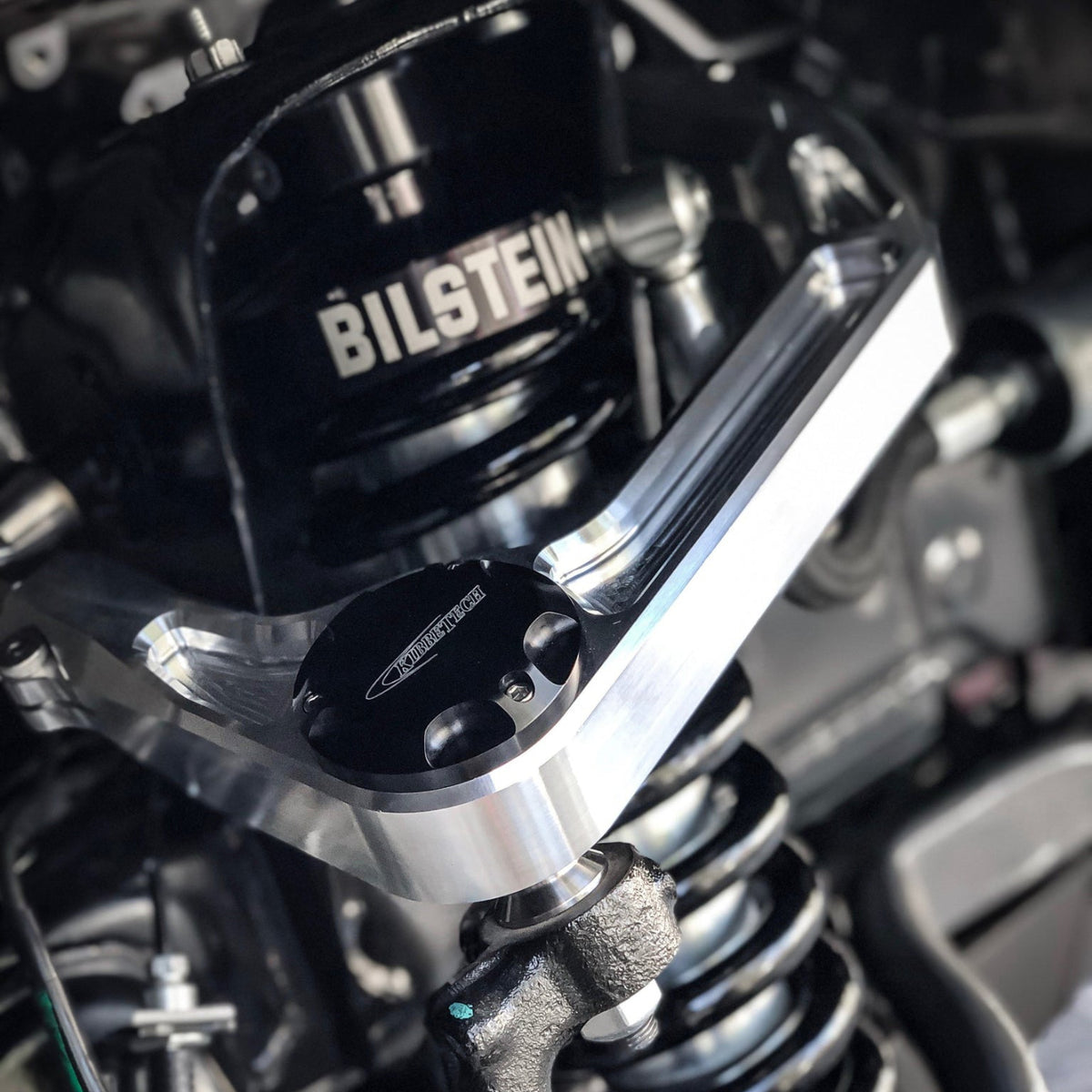 '05-22 Toyota Tacoma Kibbetech Billet Aluminum Upper Control Arms